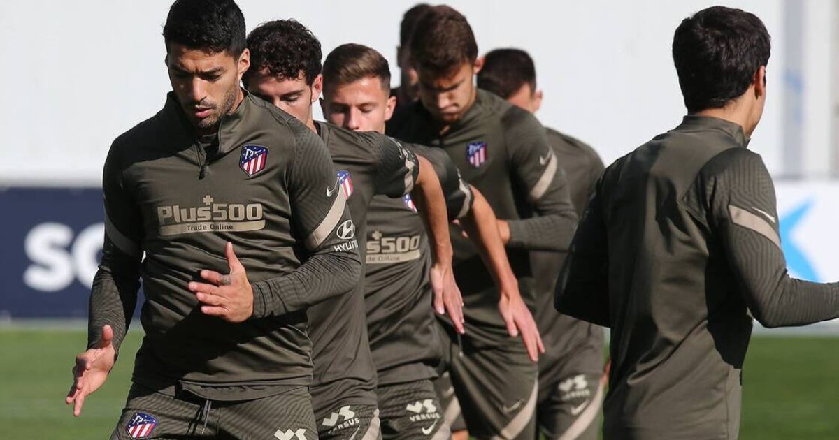 Suárez y Saúl vuelven para asaltar Moscú