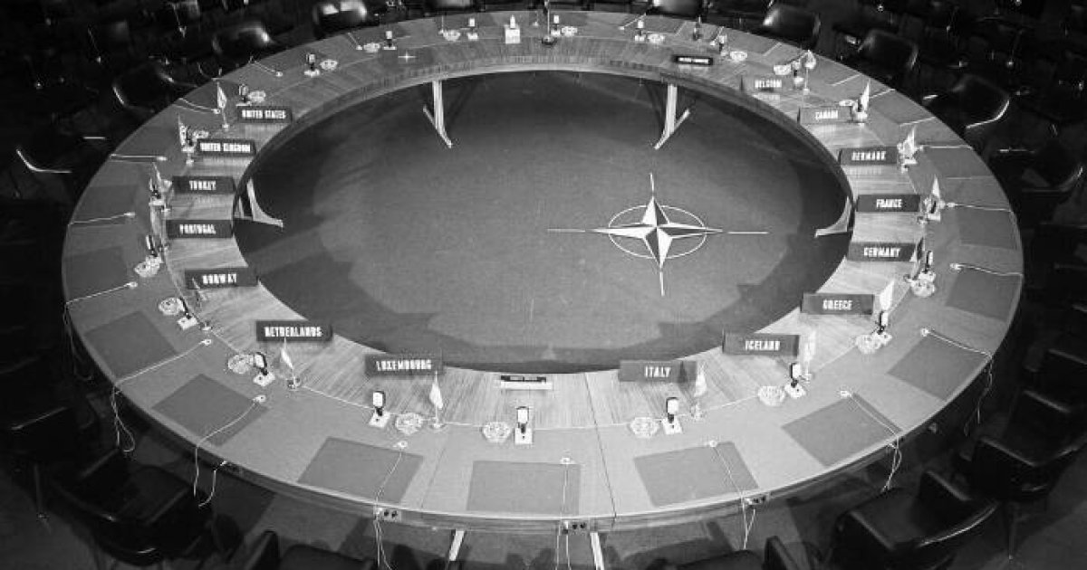 Los símbolos de la OTAN