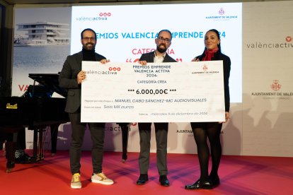 Valencia Activa entrega los premios Emprende 2024 al esfuerzo de empresas y profesionales