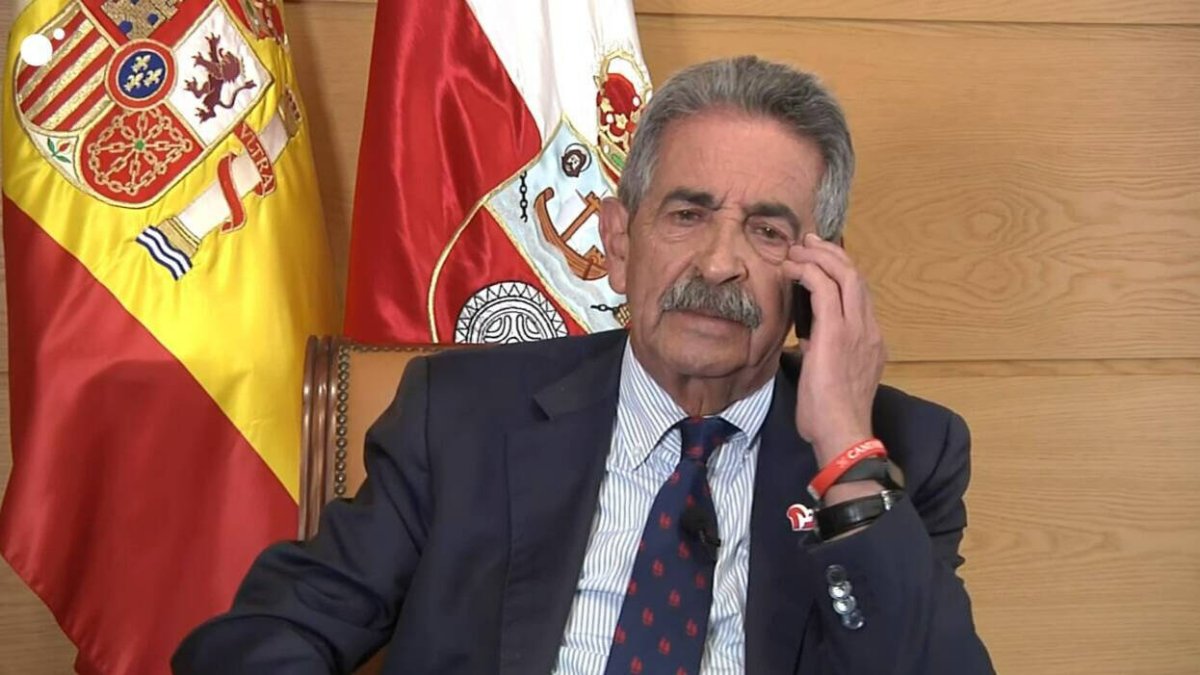 Risto protagoniza un momento surrealista con Revilla y su móvil ...