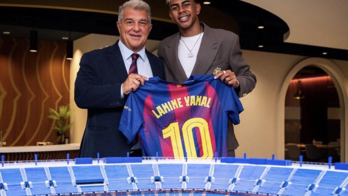 Lamine Yamal se posiciona con Laporta antes de las elecciones