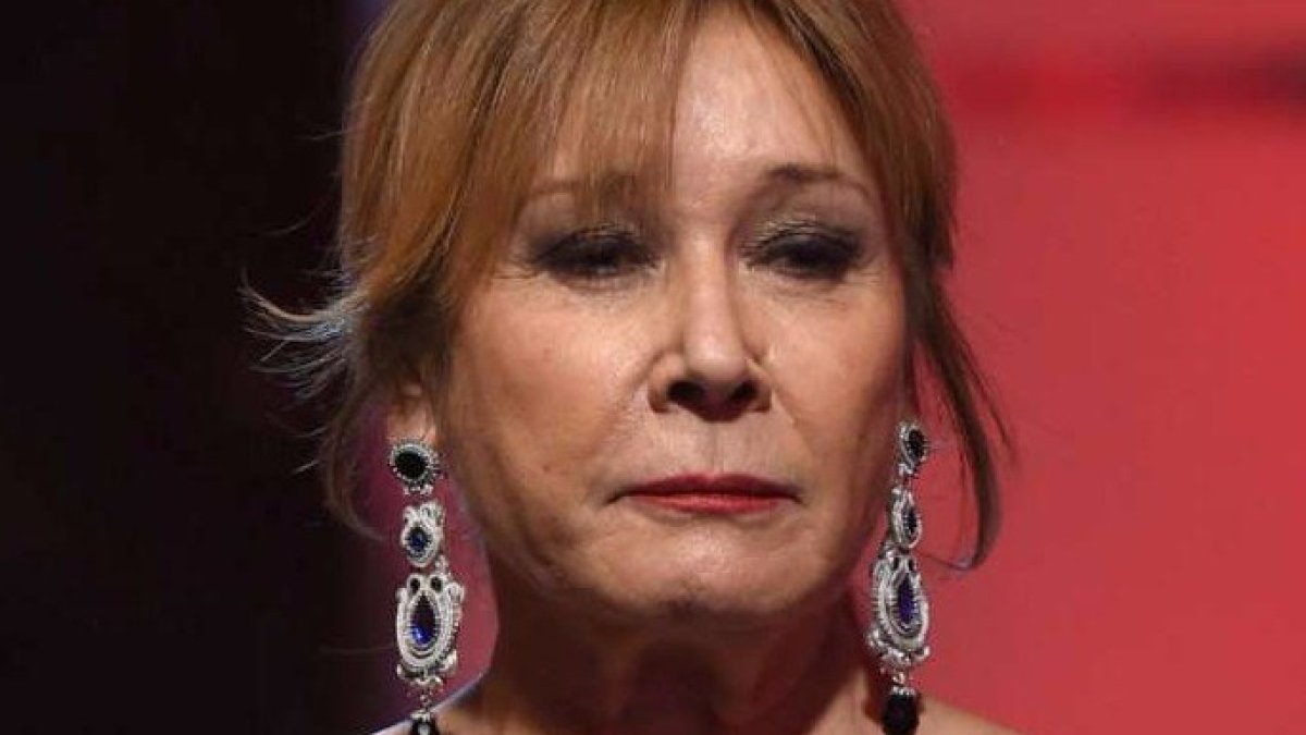 Mila Ximénez pierde el control e insulta, sin compasión, a Víctor Sandoval