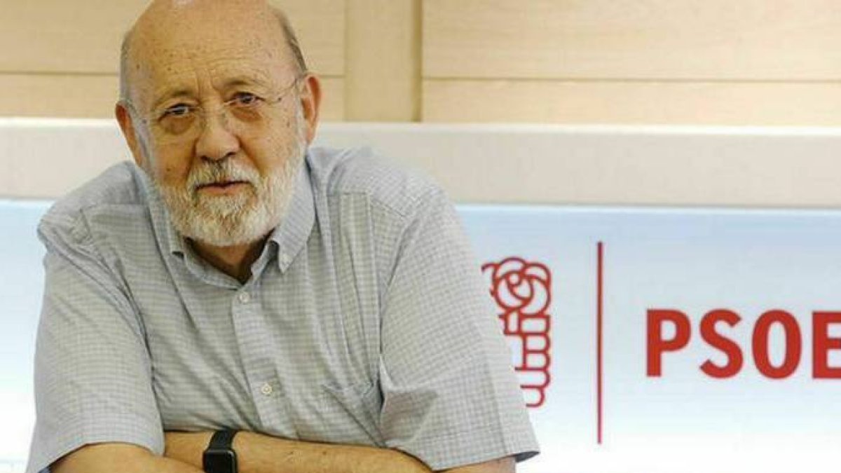 Iglesias y Garzón estallan contra Tezanos: "Es una vergüenza, inadmisible"