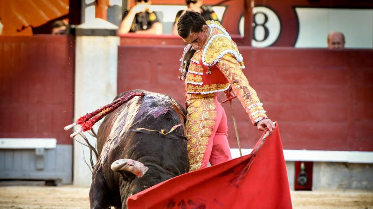 33ª San Isidro: Triunfo de Ureña por su torería y esfuerzo en tarde de ...