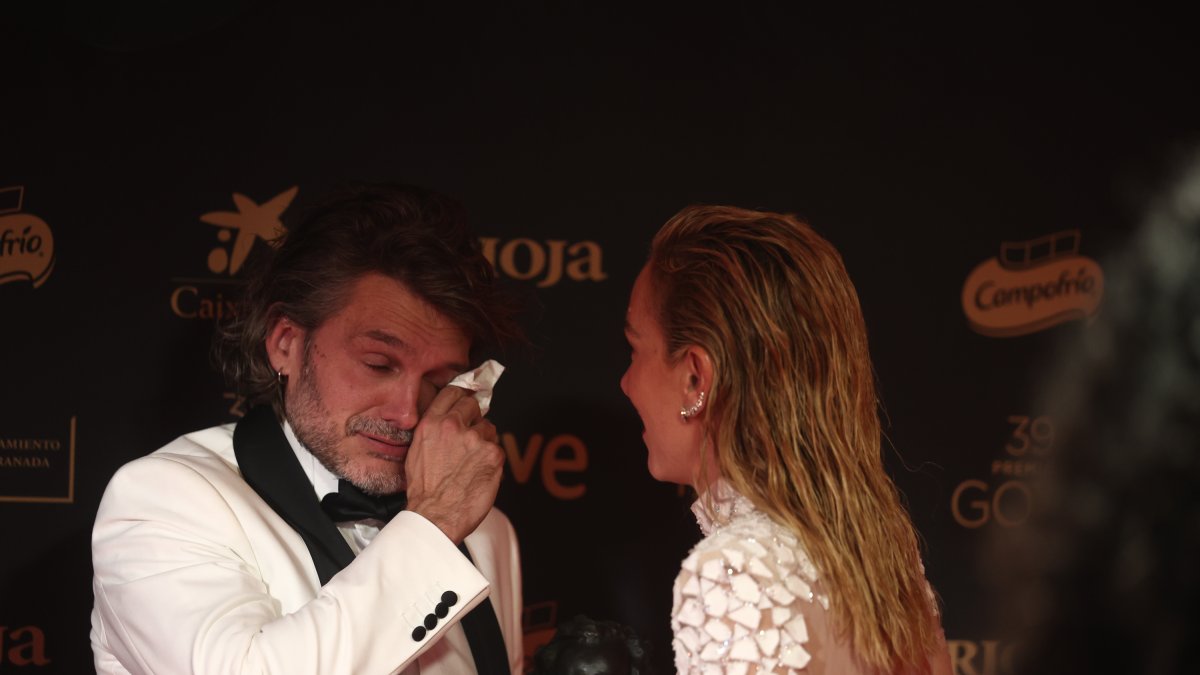 El malagueño Salva Reina convierte su premio Goya en una declaración de ...