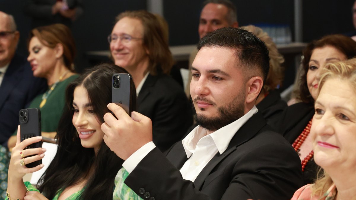 Omar Montes se debate entre su hijo y su nieto mientras amenaza con ...