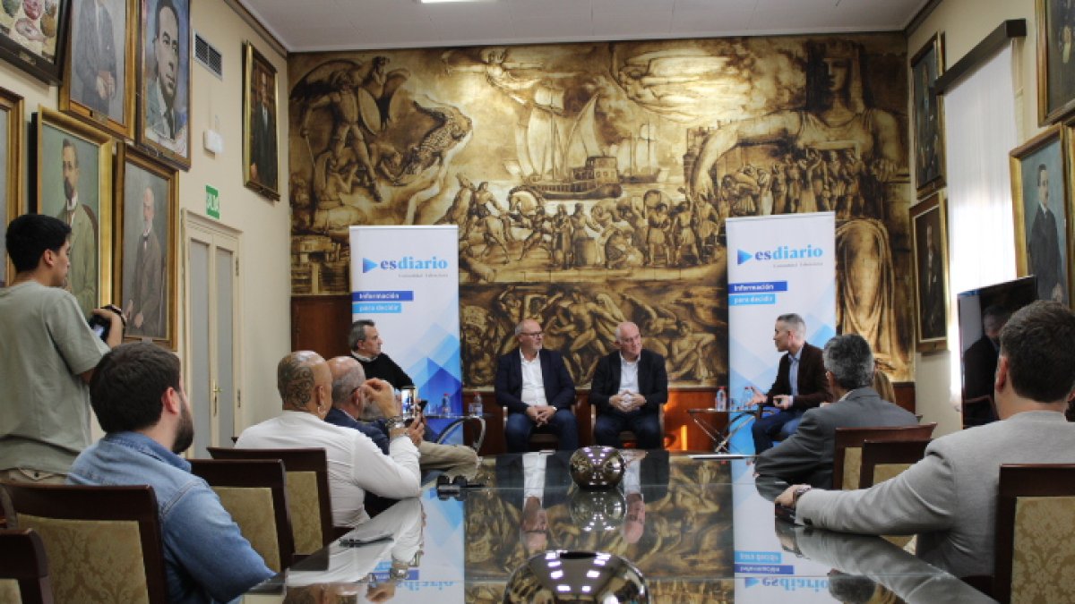 Así fue en imágenes el foro sobre las bandas de música como eje ...