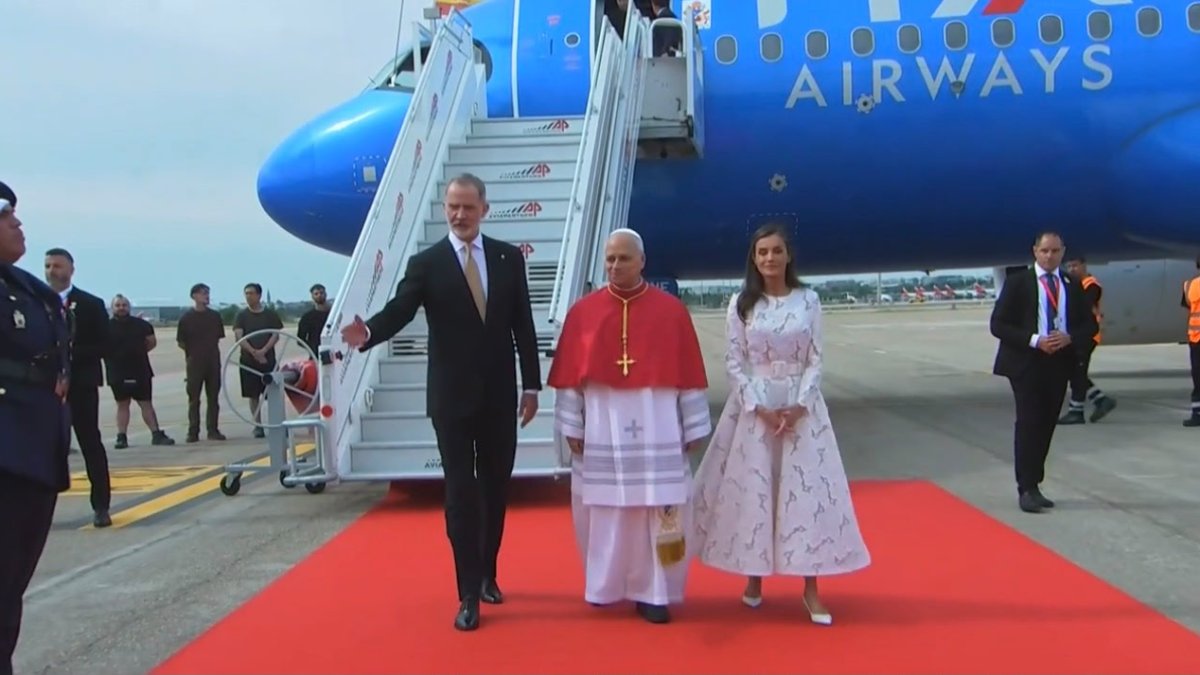 El Papa León XIV ya ha aterrizado en Barajas: arranca una apretada agenda