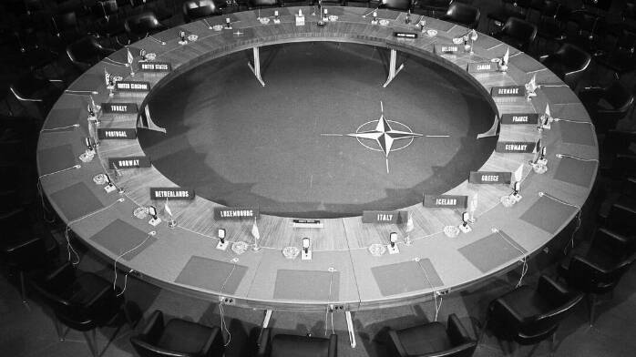 Los símbolos de la OTAN