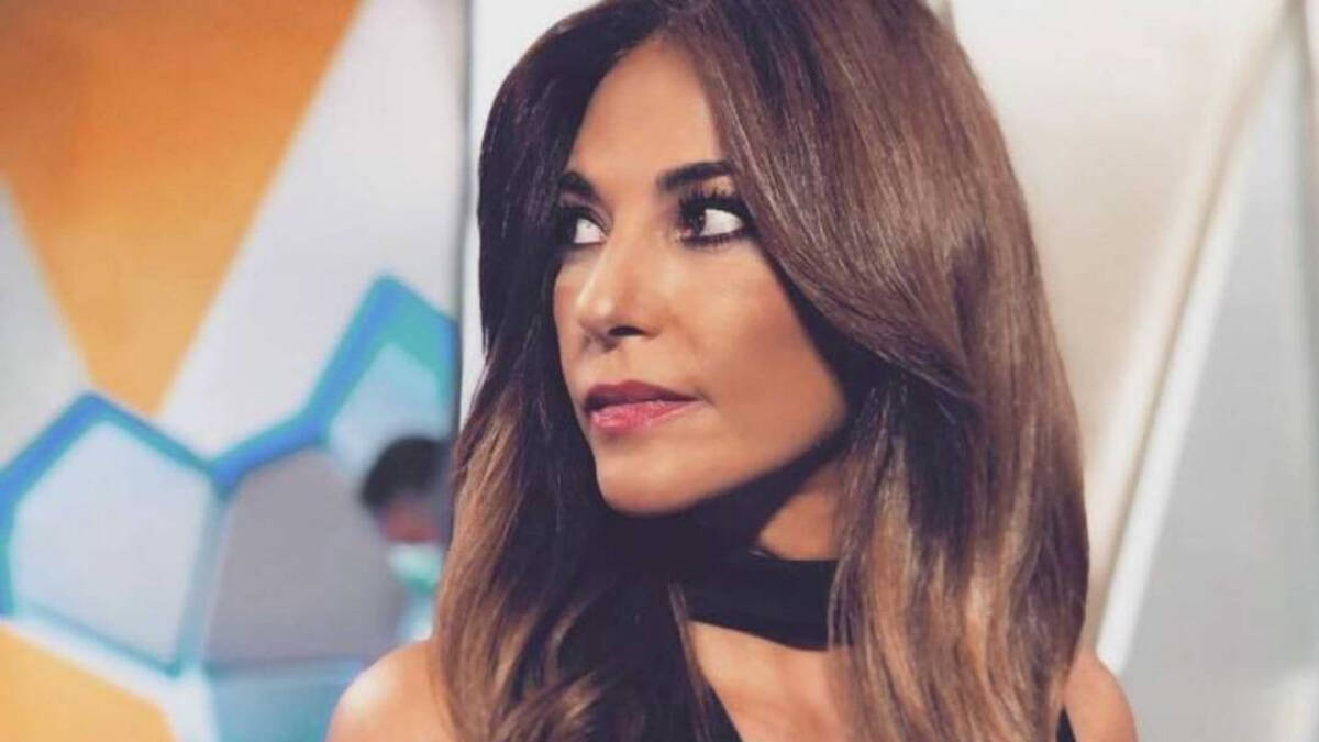 Las 82 fotos desnuda de Mariló Montero estomagan a Cristina Pardo en La ... Las 82 fotos desnuda de Mariló Montero estomagan a Cristina Pardo en La ...
