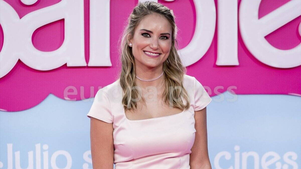 El hijo de Alba Carrillo va al cole con los de Bertín y ella le hunde ...