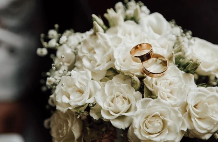 Muere Adna, influencer bosnia de 26 años, solo dos días después de su boda
