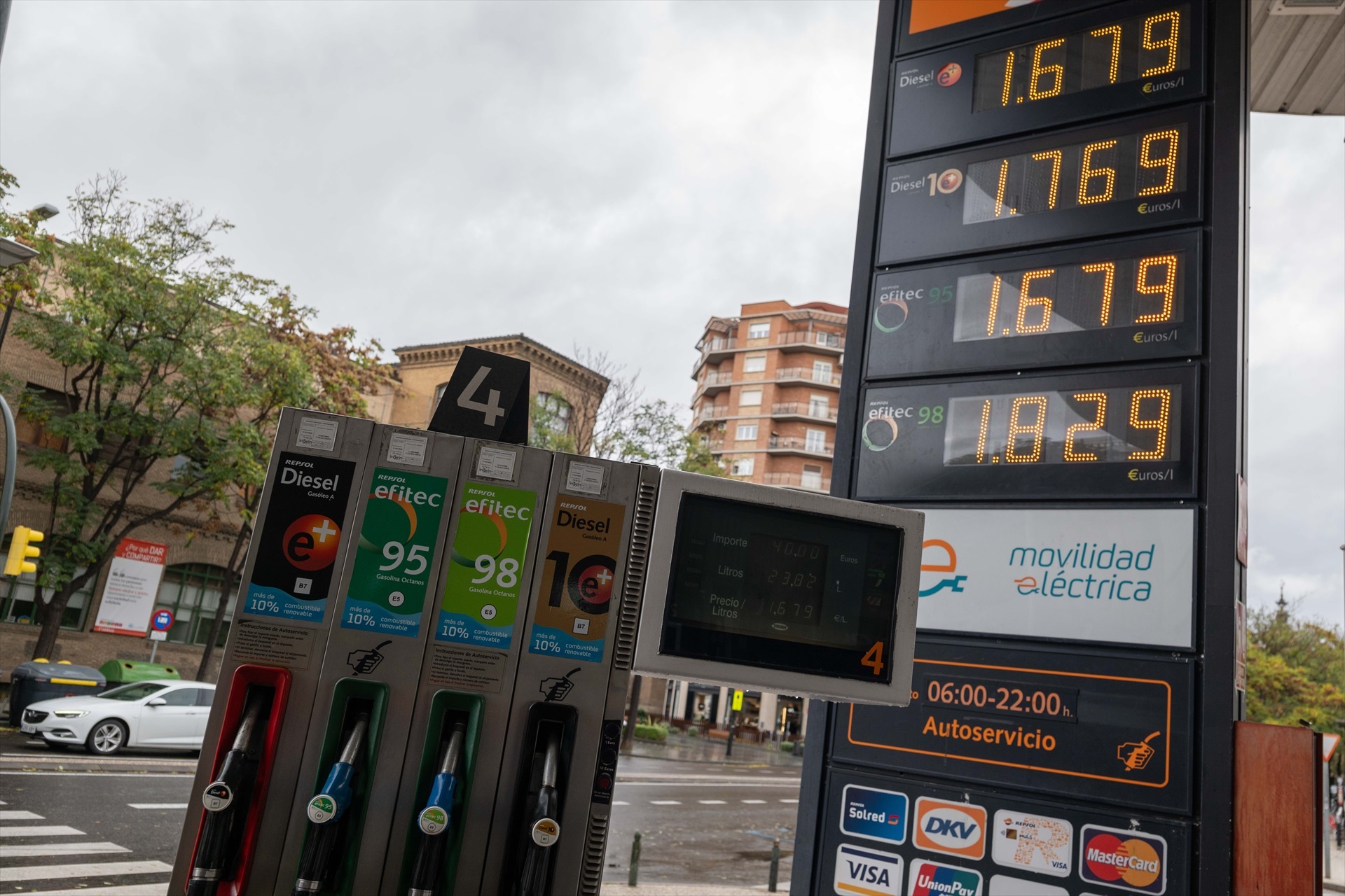 El IPC aumenta un 2.4% y se confirma la subida de las pensiones para 2025