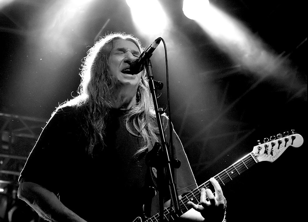 Vida actual del rockero Rosendo Mercado: la voz tras la canción ...