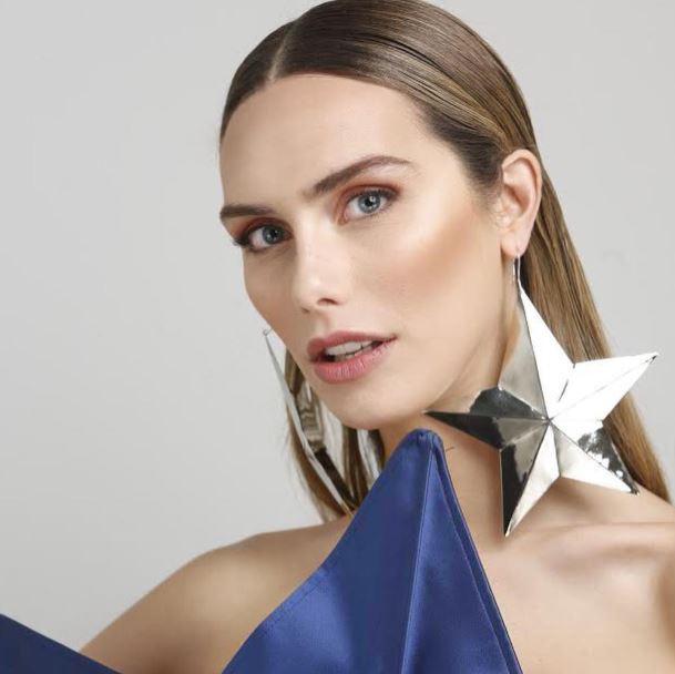 Quién es Ángela Ponce, modelo y concursante de Supervivientes 2025