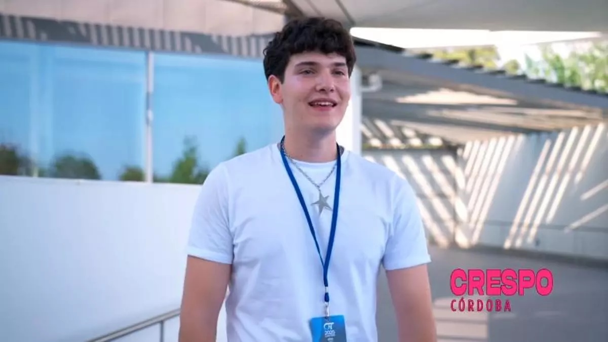 Operación Triunfo 2025 presenta a Javi Crespo, ganador de La Voz 2022 ...