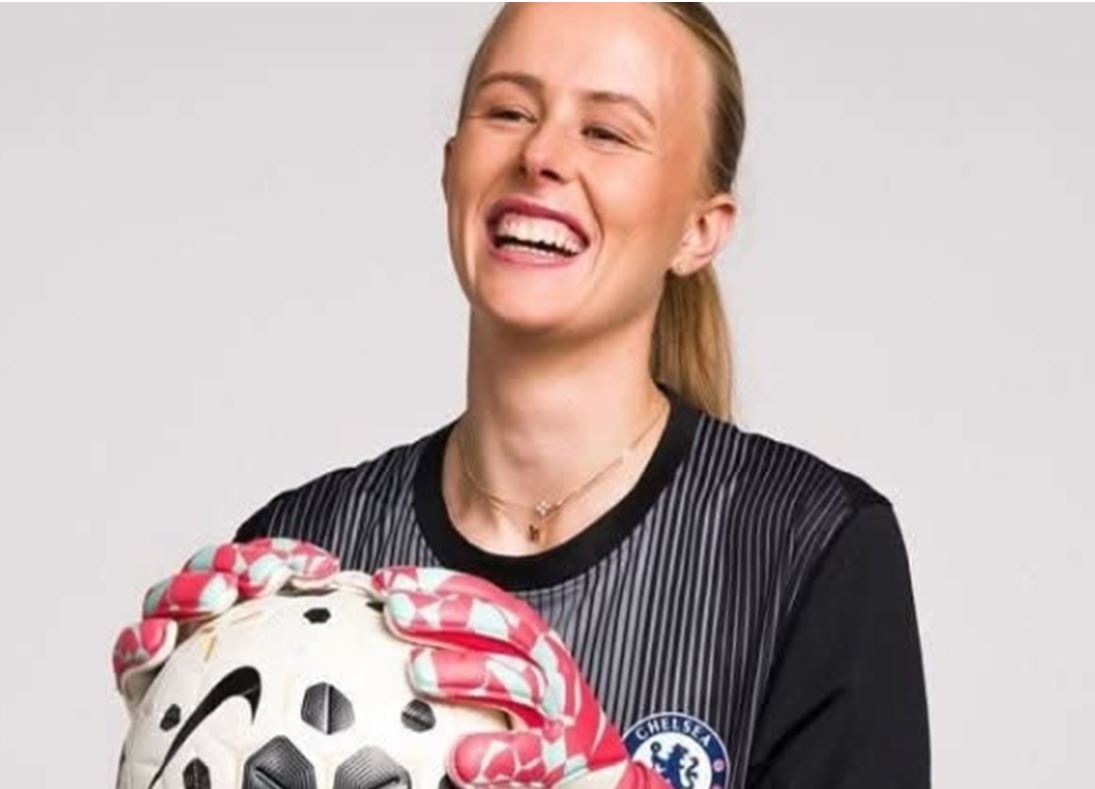 Quién es Hannah Hampton, ganadora del trofeo Yashin a la mejor portera 2025