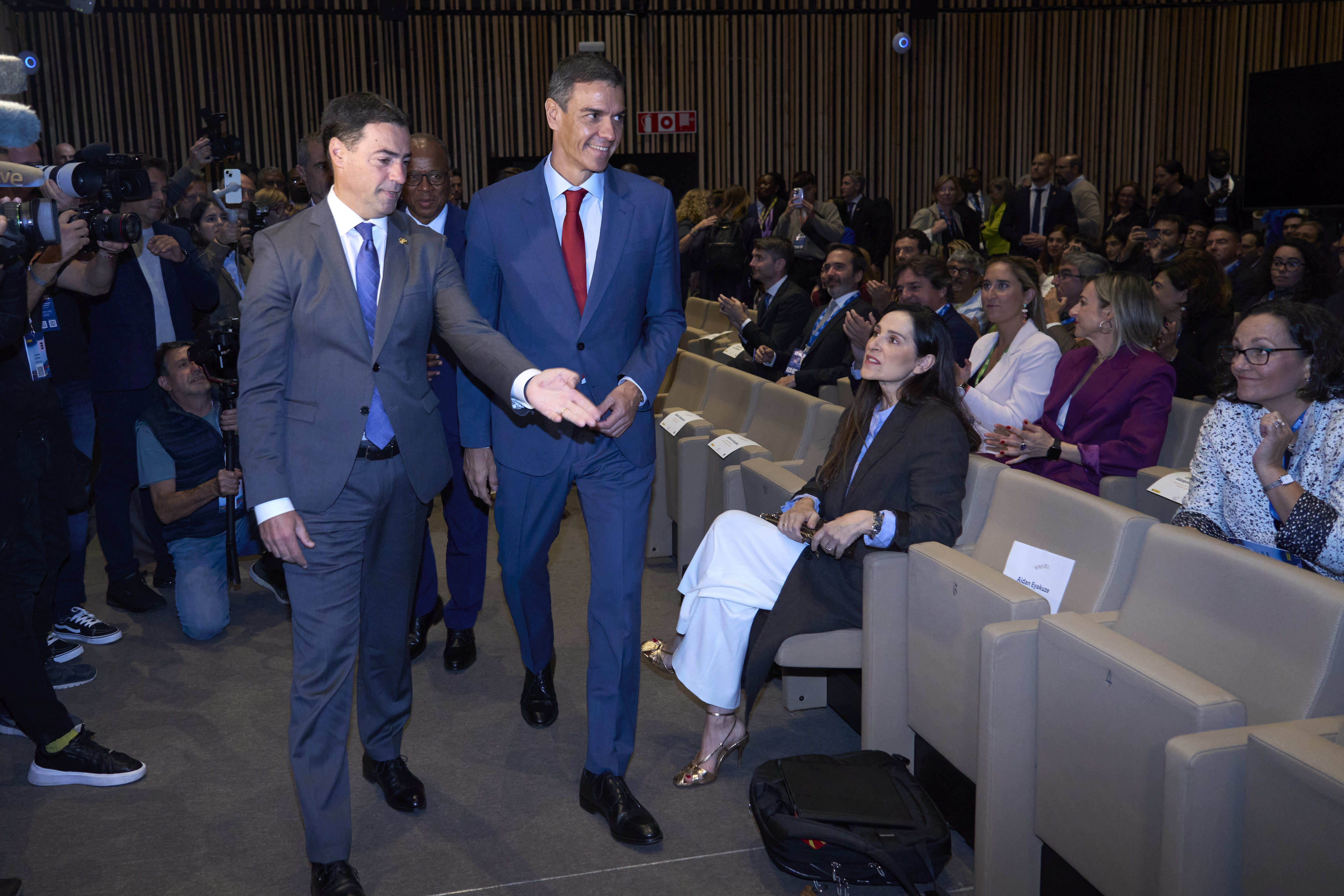 El PP pregunta a Pradales por el cuponazo vasco de Acciona destapado ...