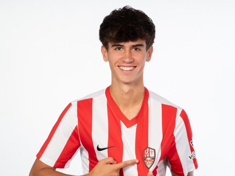 Real Madrid cierra el fichaje de Manex Rezola, la perla del Logroñés ...
