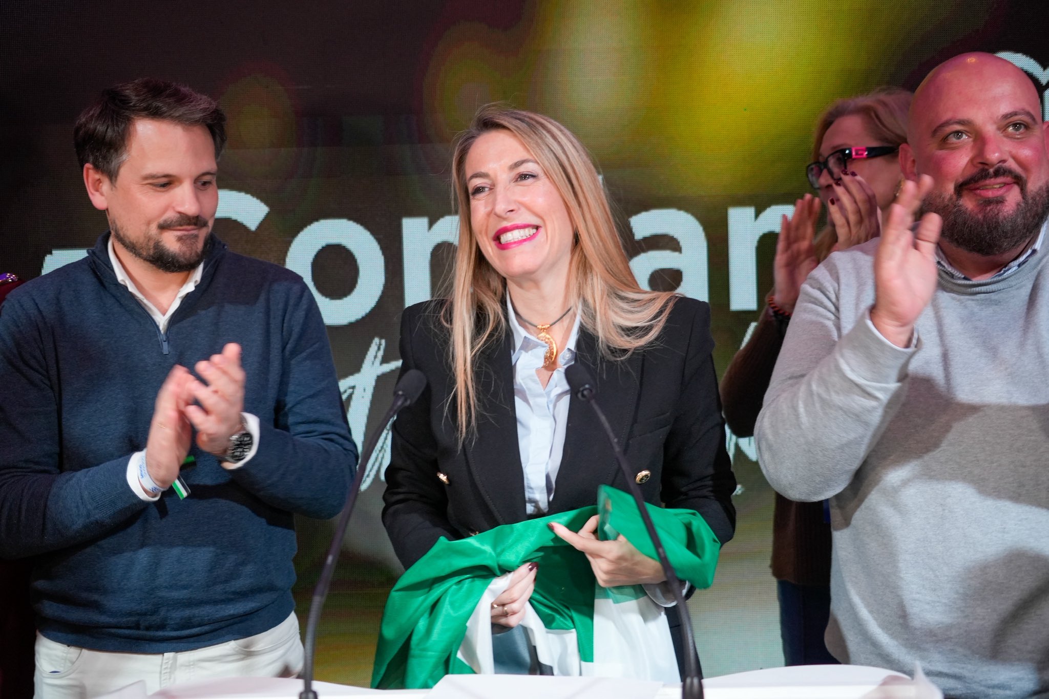 María Guardiola abre la puerta de salida a Sánchez
