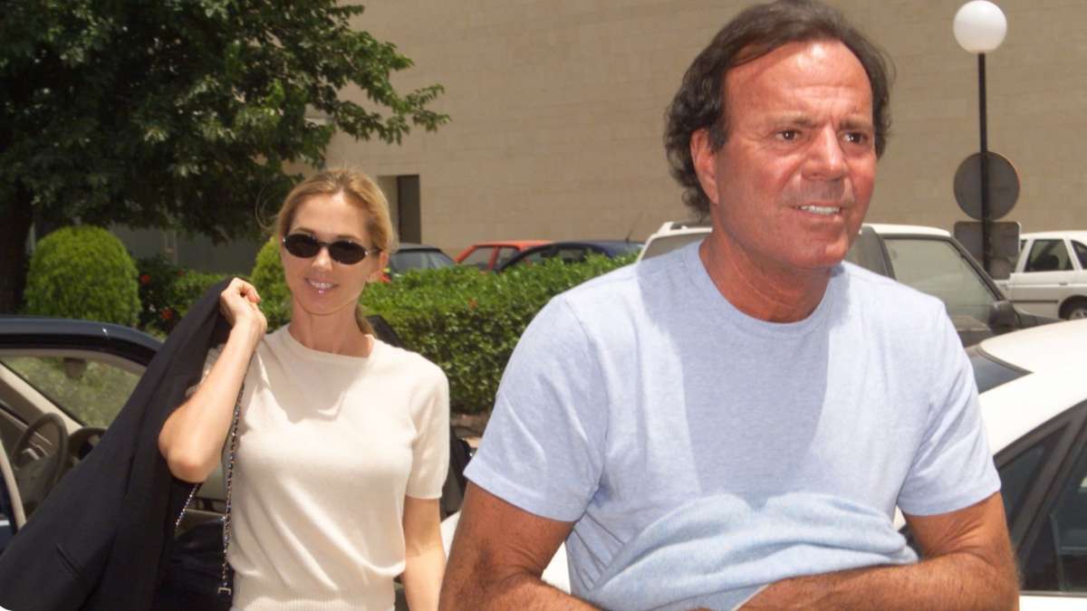 La "bomba" de Pilar Eyre sobre la situación de Julio Iglesias con Miranda