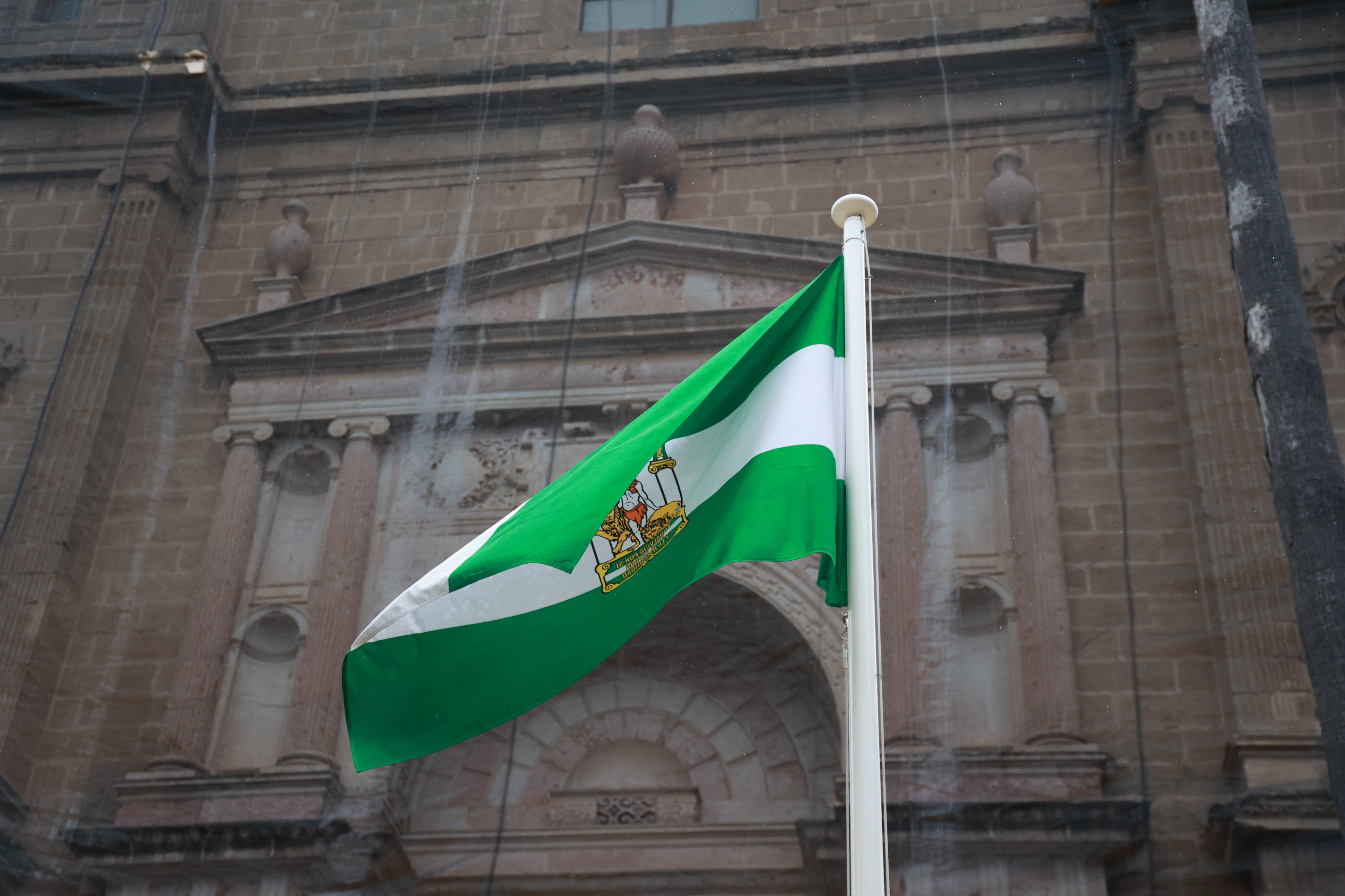 Los andaluces construyen sofás